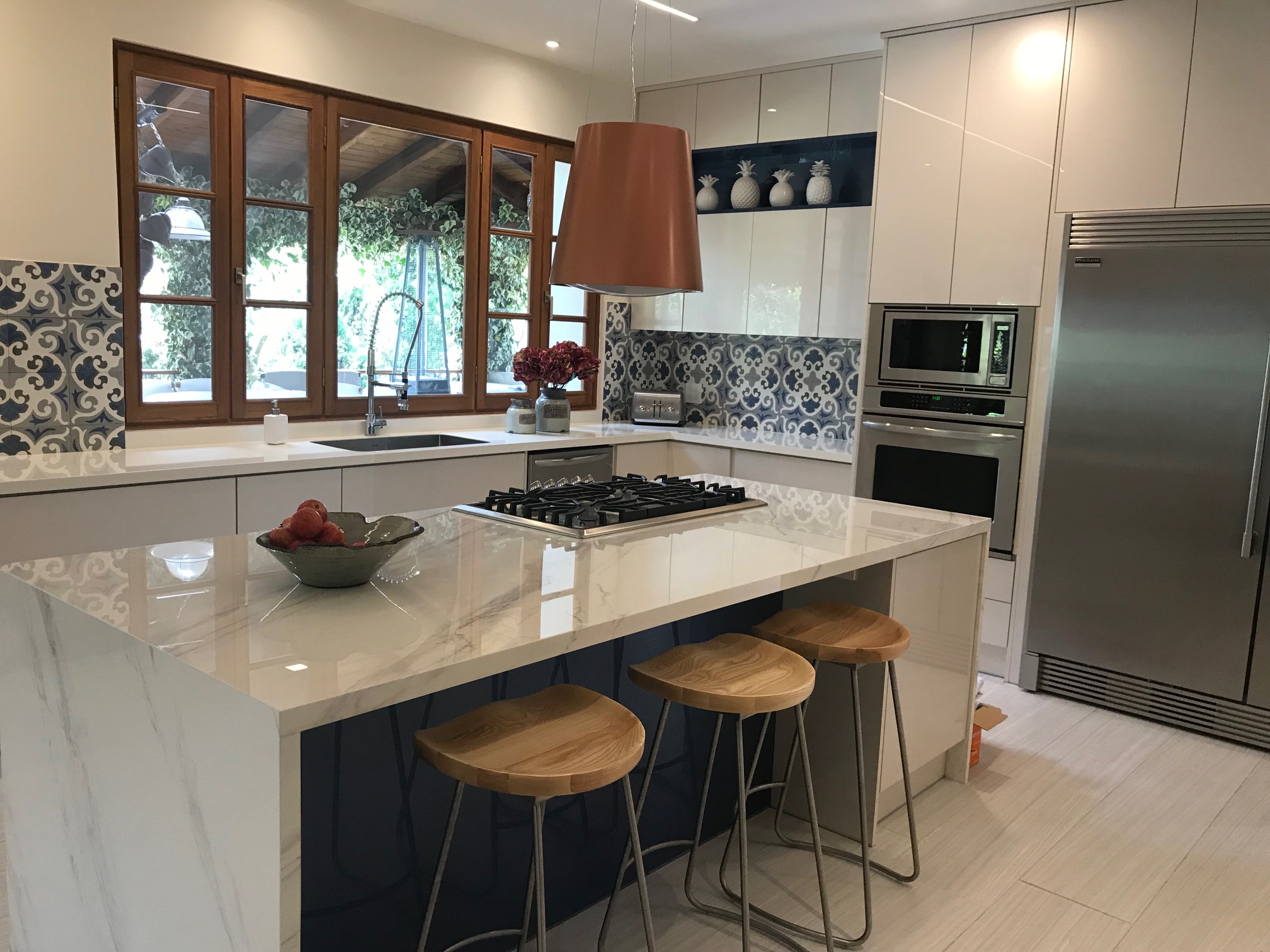 Kitchens - Decor International Kitchen Corp